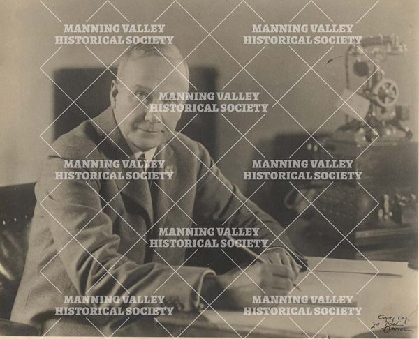 Dr Neville Howse - Wingham Museum